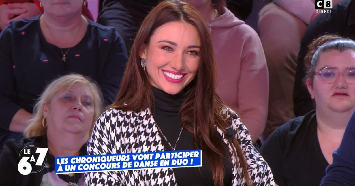 Delphine Wespiser embrasse un chroniqueur après une danse, le plateau ...