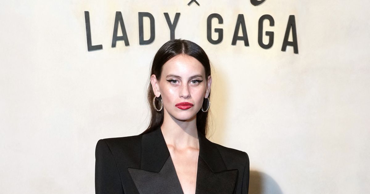 Milena Smit - Lady Gaga dévoile sa vision du Dom Pérignon Rosé ...