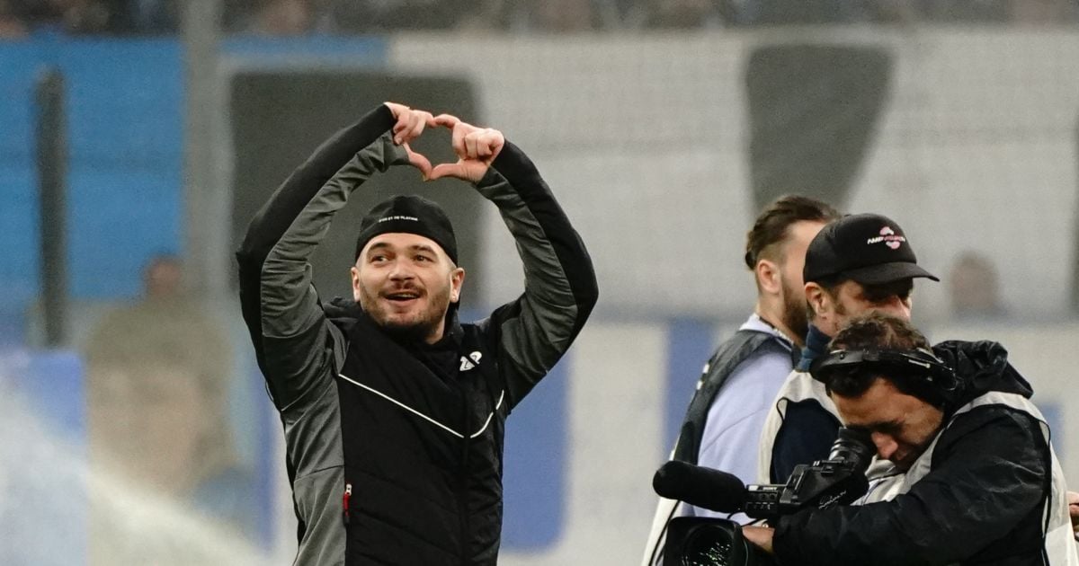 Le rappeur marseillais Jul lors du mMatch de championnat de Ligue 1 ...