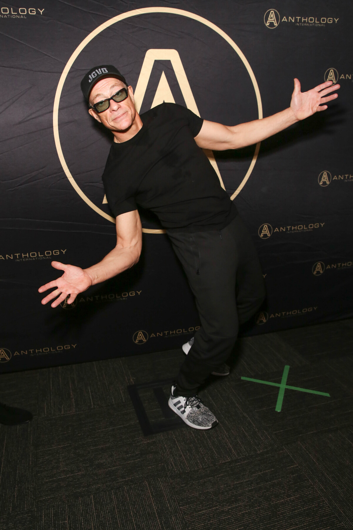 Photo : Jean-Claude Van Damme lors d'une soirée JCVD lors de sa tournée ...