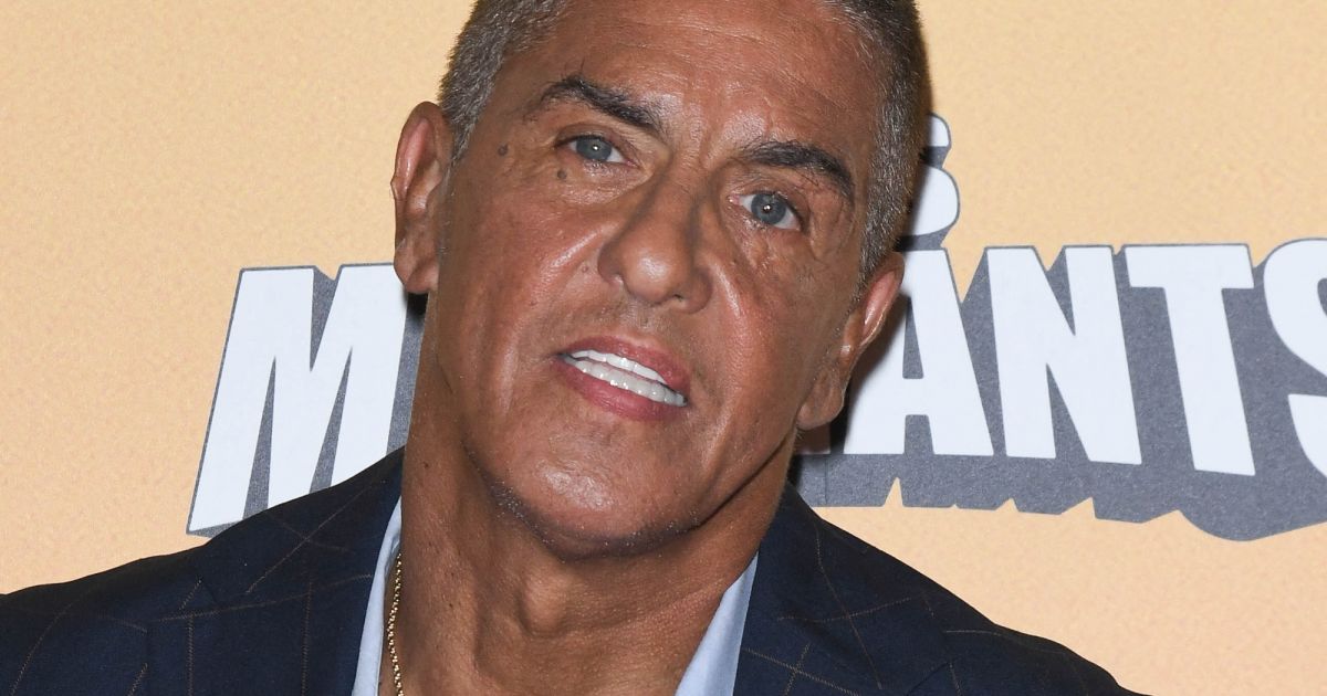 Samy Naceri - Avant-première du film Les Méchants au Grand Rex à Paris ...