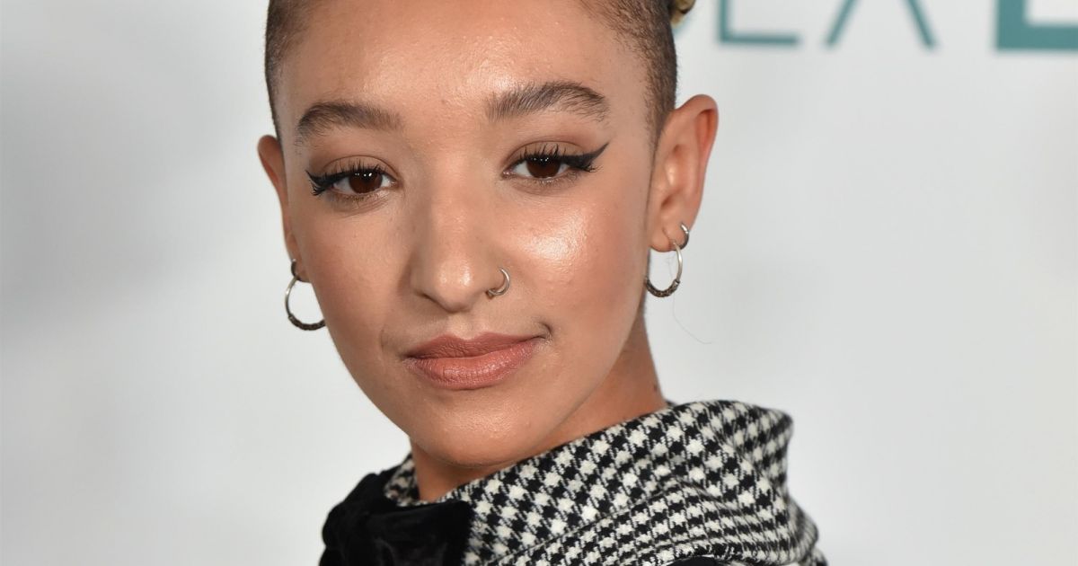 Patricia Allison Lors De La Première De La Saison 2 De La Série
