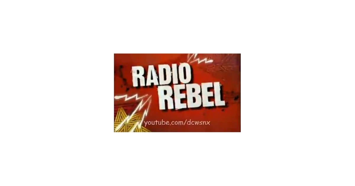 Debby Ryan débarque dans la première bande-annonce de Radio Rebel pour ...