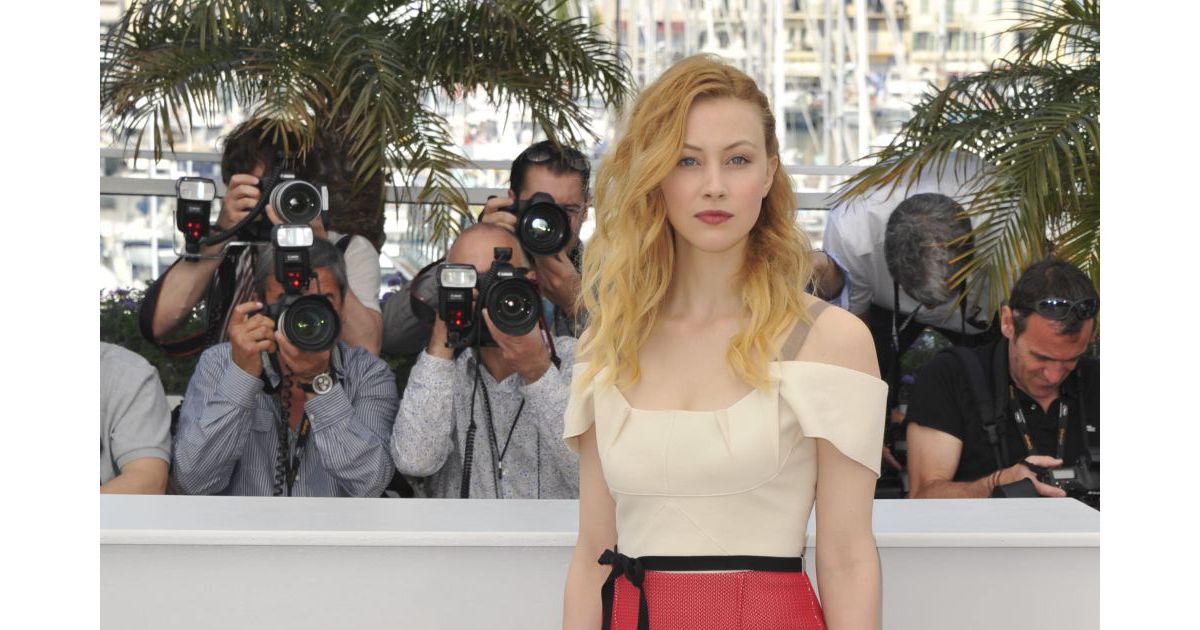 The Amazing Spider-Man 2 : Sarah Gadon dément incarner Mary Jane ...
