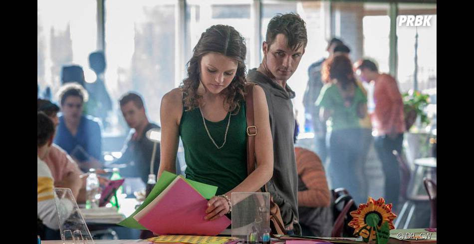 Aimee Teegarden Et Matt Lanter Se Partage Lécran Dans Star Crossed Purebreak