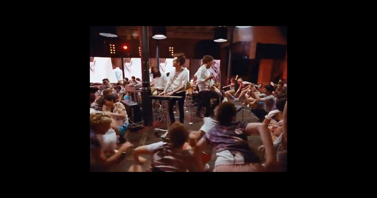 Phoenix : Trying to be cool, le clip façon making-of - PureBreak