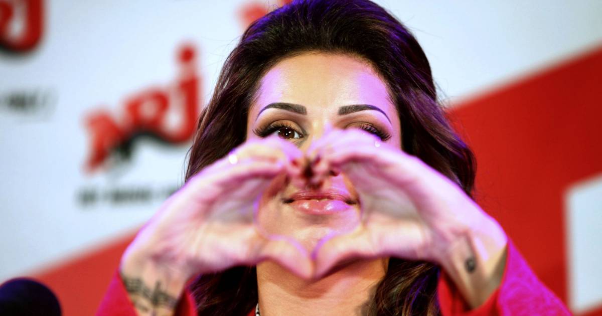 Tal : après la polémique, place à la générosité envers ses fans - Purebreak