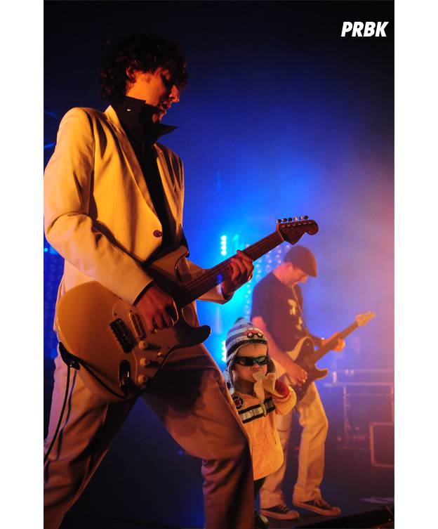 [FUN] Carter et sa banane : la nouvelle star du web qui fait le buzz ...