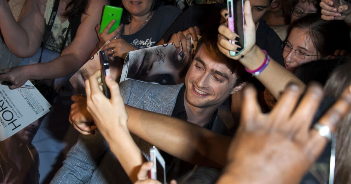 Daniel Radcliffe proche de ses fans à Paris pour l'avant-première de ...