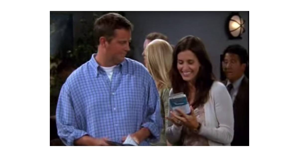 Friends : 14 ans après, cette scène coupée fait le buzz - Purebreak