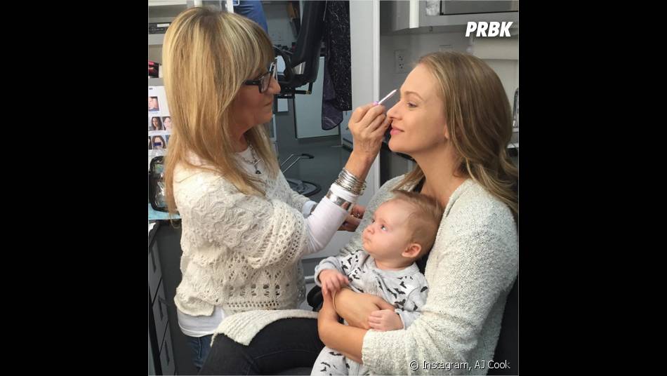 AJ Cook sur le tournage de la saison 11 d'Esprits Criminels avec son ...