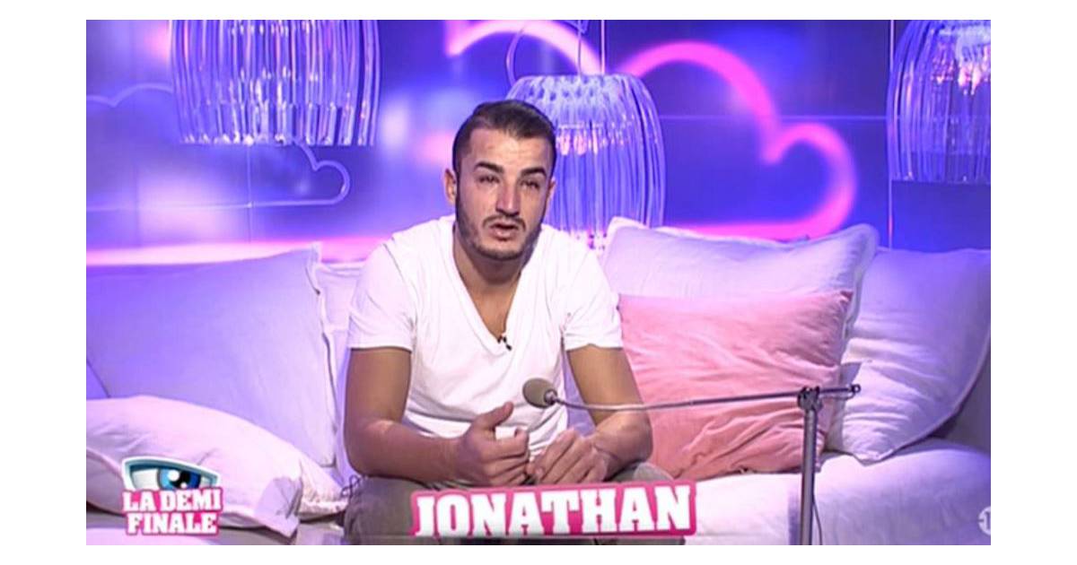 Jonathan (Secret Story 9) bouleversé par le départ de Coralie - Purebreak