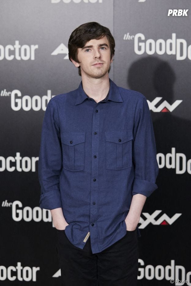 Freddie Highmore - biographie, photos, actualité - Purebreak