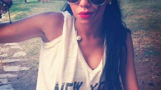 Niia Hall - PureBreak