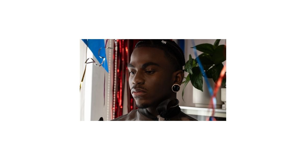 Franck Lenar (Star Academy) chante "Happy Birthday" - Volum (PureBreak)