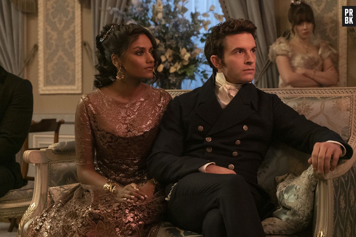 Photo : Simone Ashley (Kate Sharma), Jonathan Bailey (Anthony ...