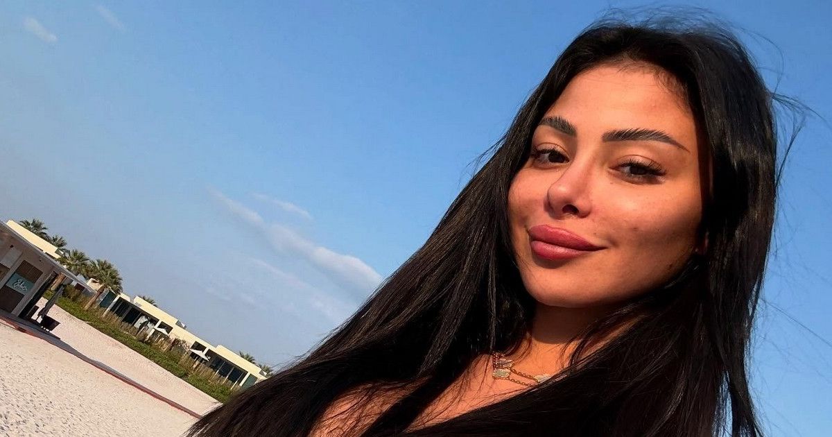 Maeva Ghennam à l'hôpital : l'influenceuse inquiète ses fans, "J'en ...